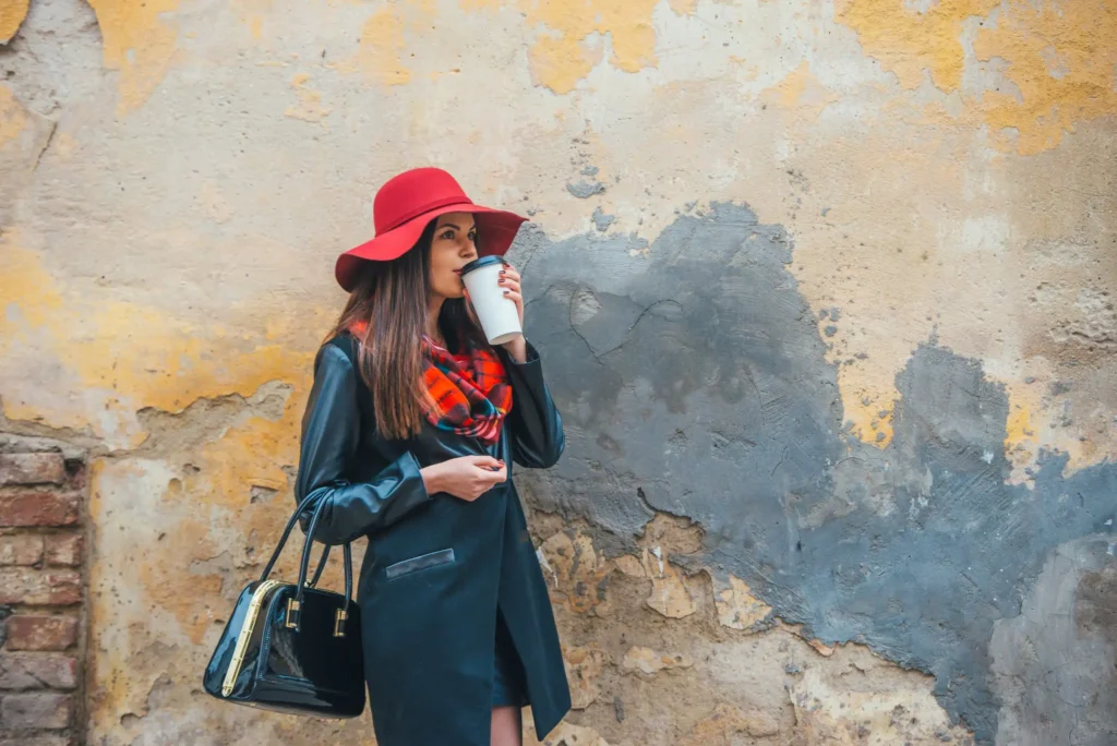 Exploring the Elegance of Tuta Elisabetta Franchi and Her Signature ...